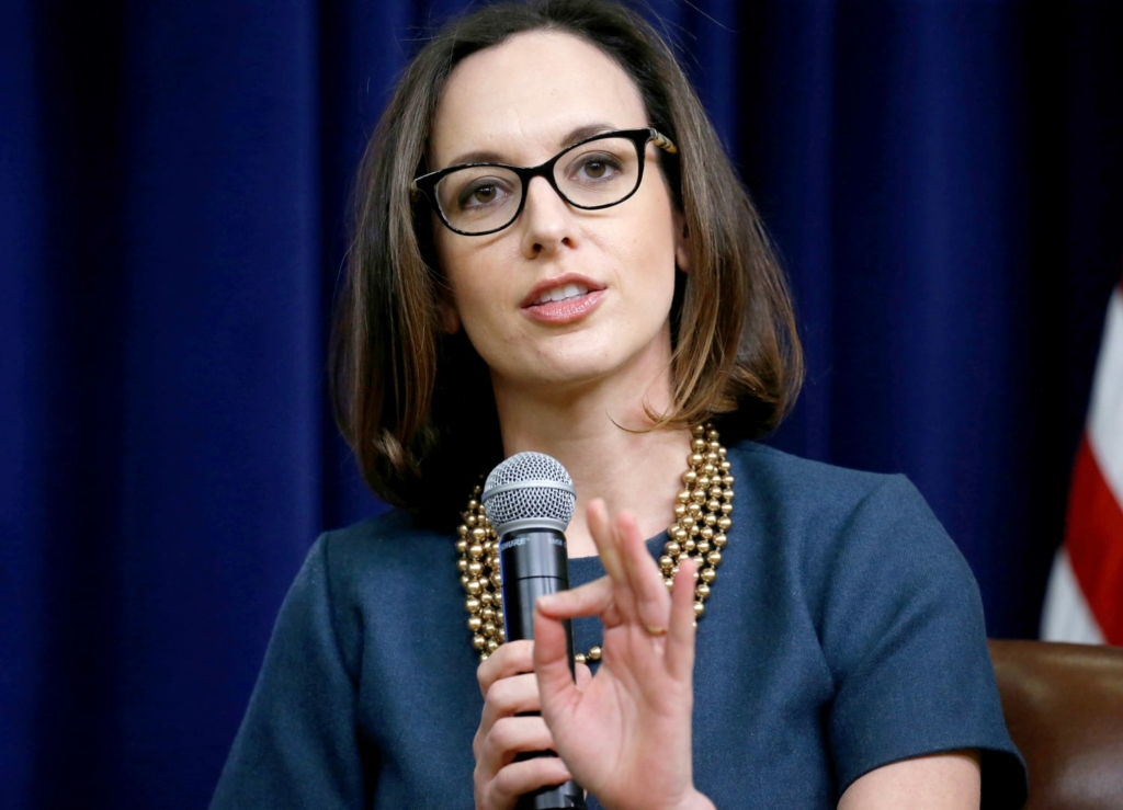 Speaker: Sarah Isgur | Leading Authorities Speakers